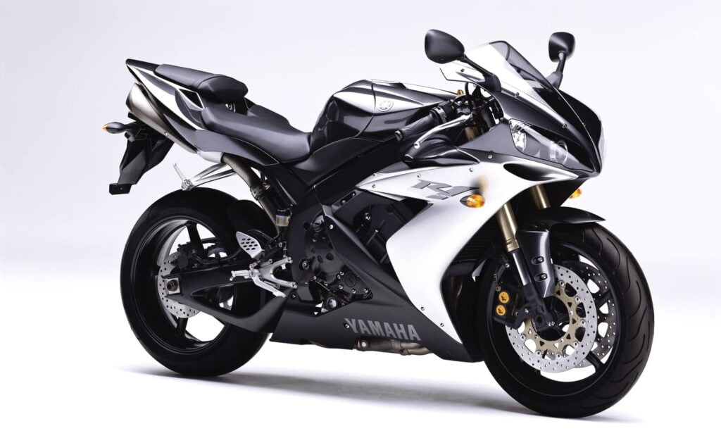 Yamaha R1 Our Complete Buyers Guide 1998 today Motofomo Yamaha R1 Our Complete Buyers Guide 1998 today Motofomo
