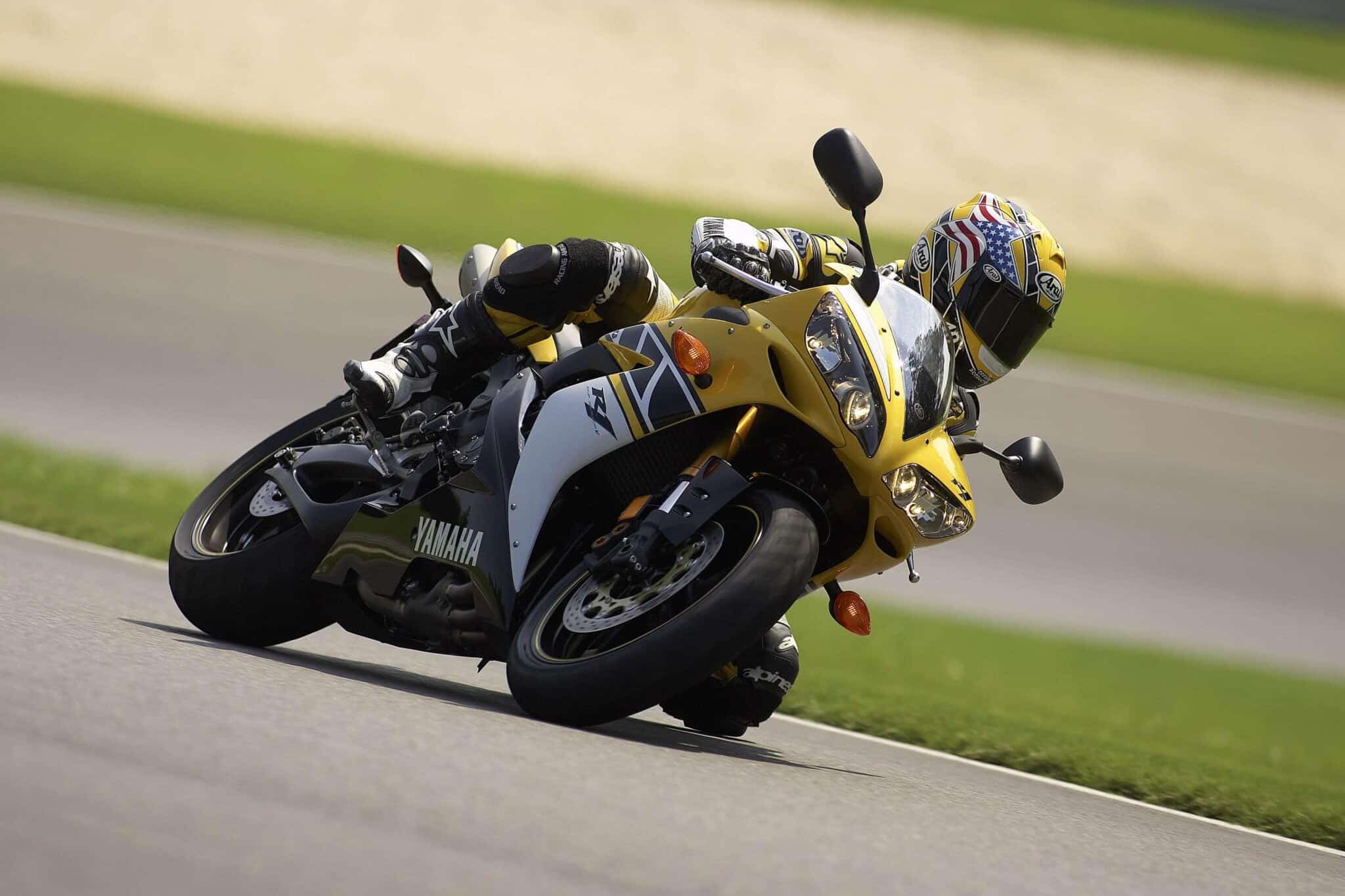 Yamaha R1: Our Complete Buyers Guide, 1998-today | Motofomo