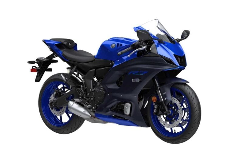 The Ultimate Yamaha R6 Buyers Guide: "No Compromises" - Motofomo