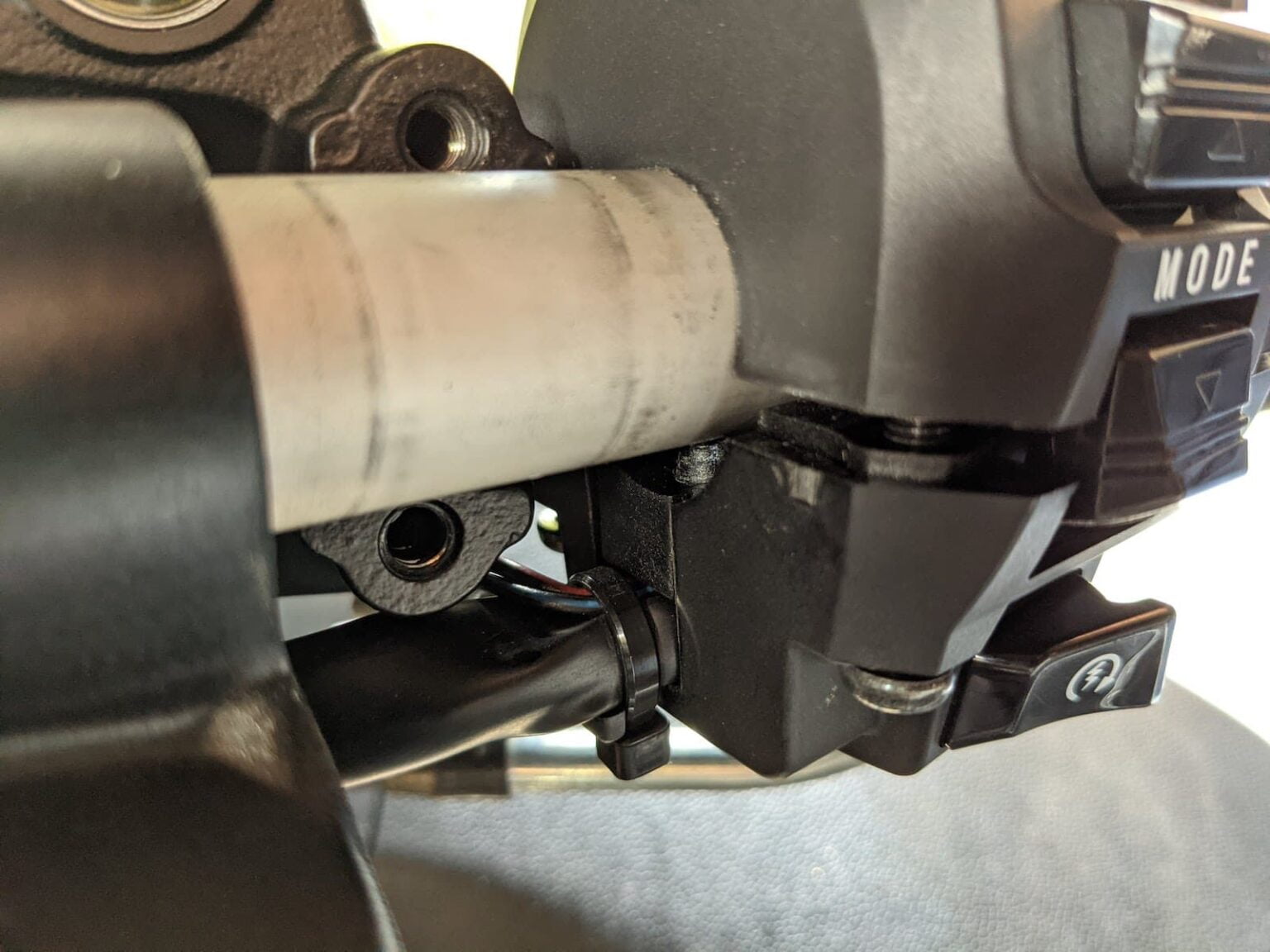 Suzuki Hayabusa HeliBars Quick Install Guide - Motofomo