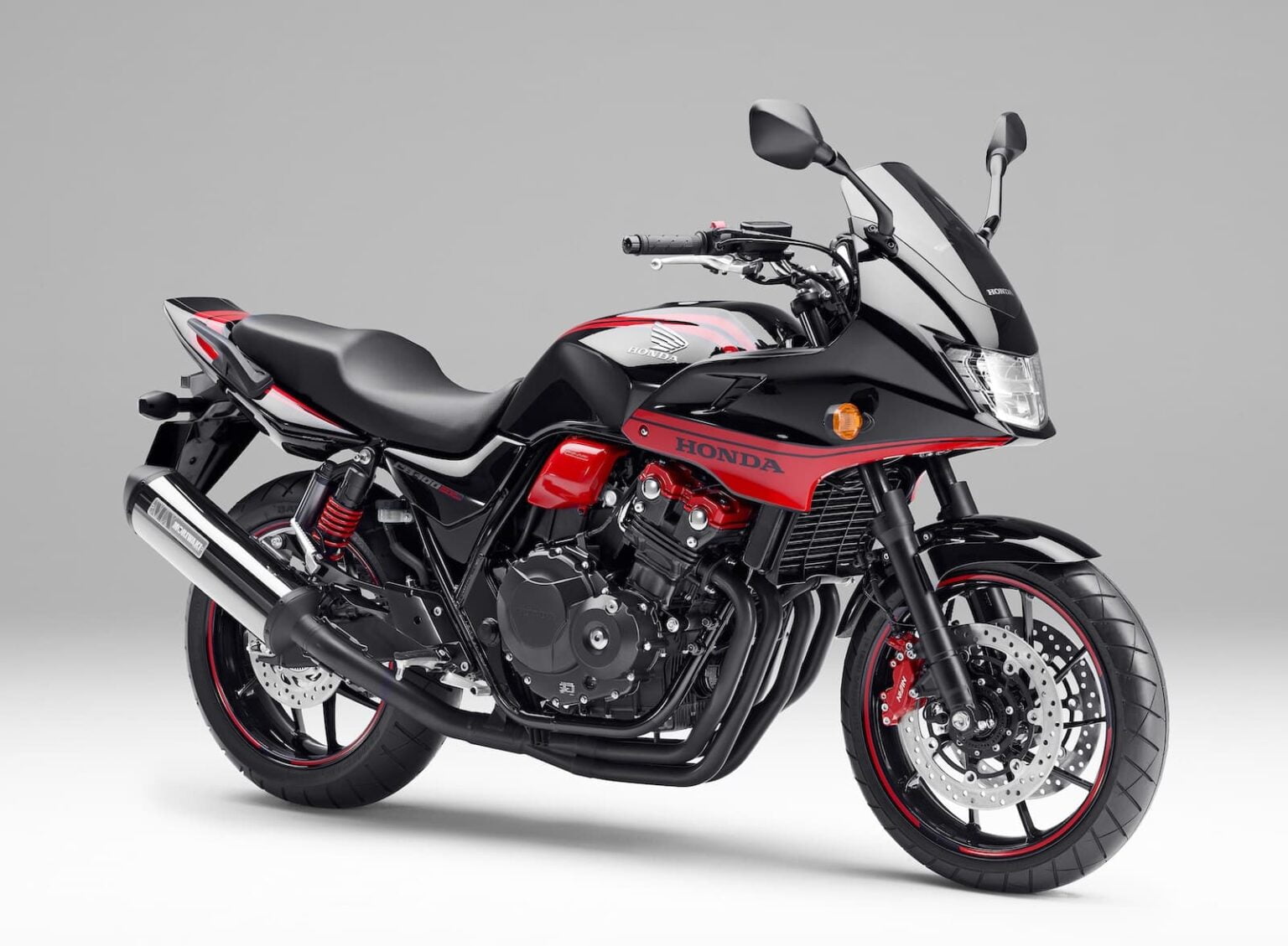 All About the Honda CB400SF Super Bol D'oR