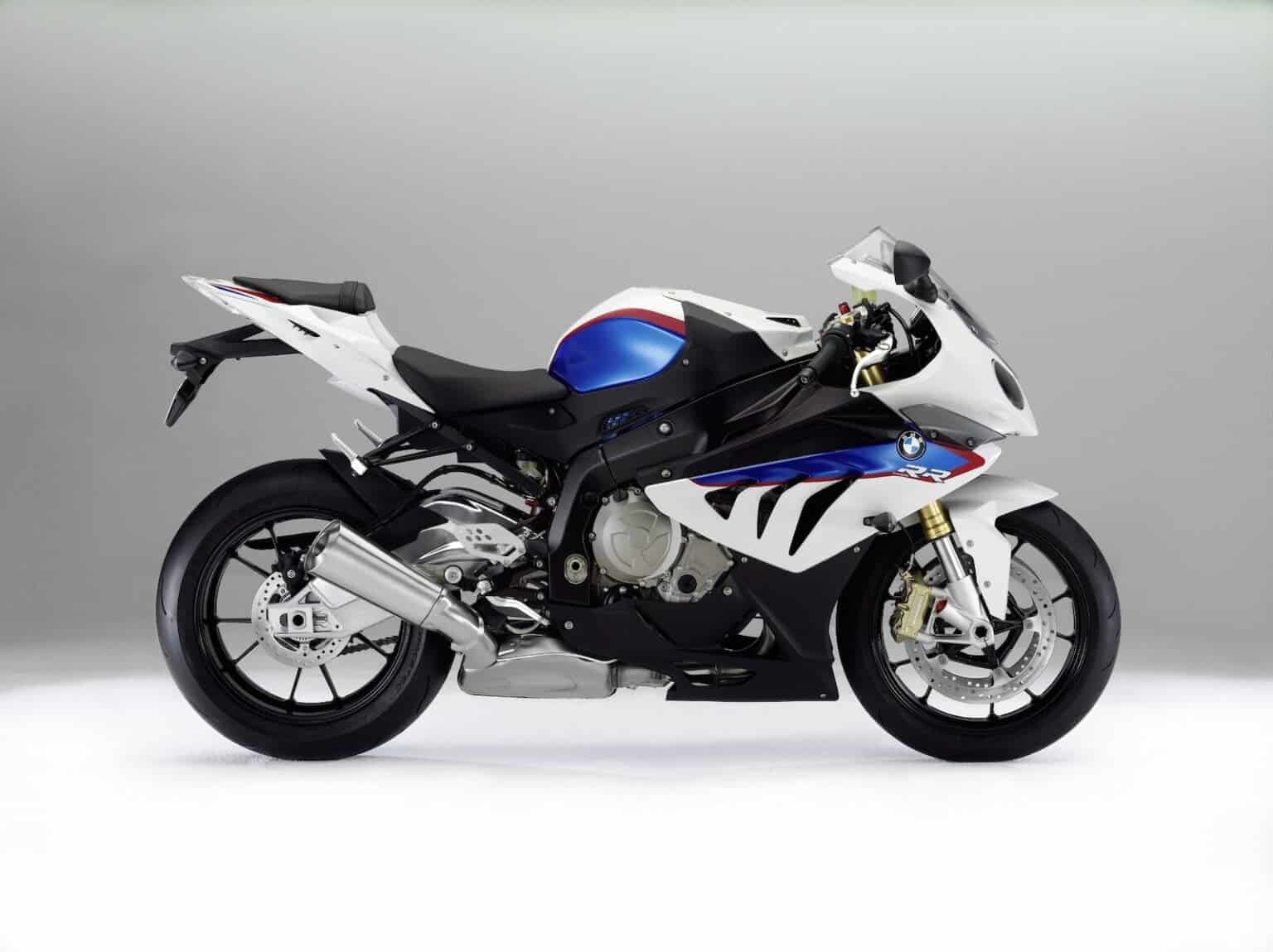 BMW S 1000 RR Buyer's Guide — Speed + Sensibility (MY2023)