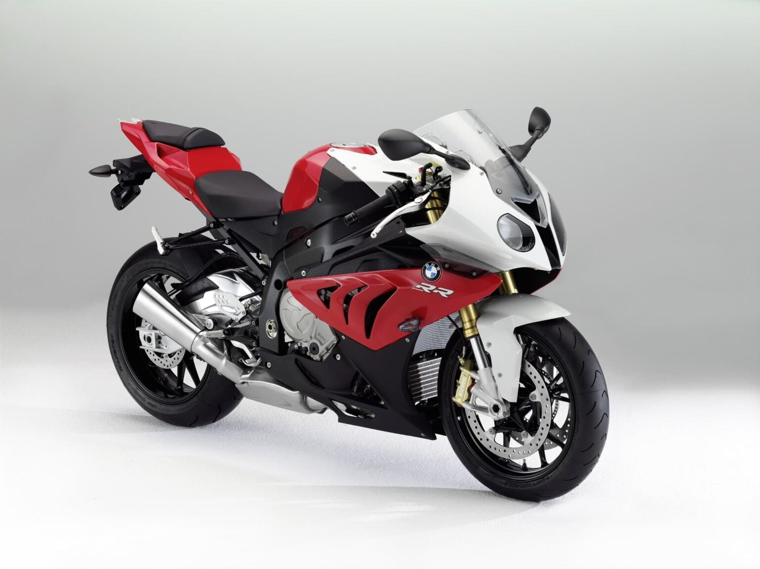 BMW S 1000 RR Buyer's Guide — Speed + Sensibility (MY2023)
