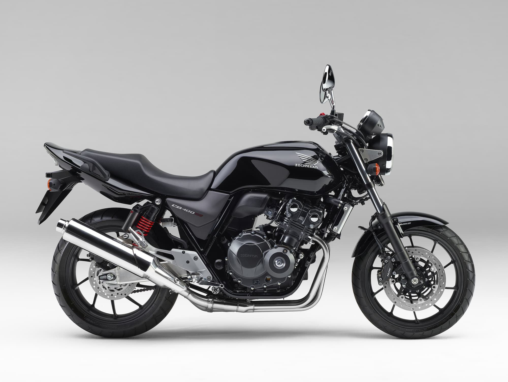 All About the Honda CB400SF Super Bol D'oR