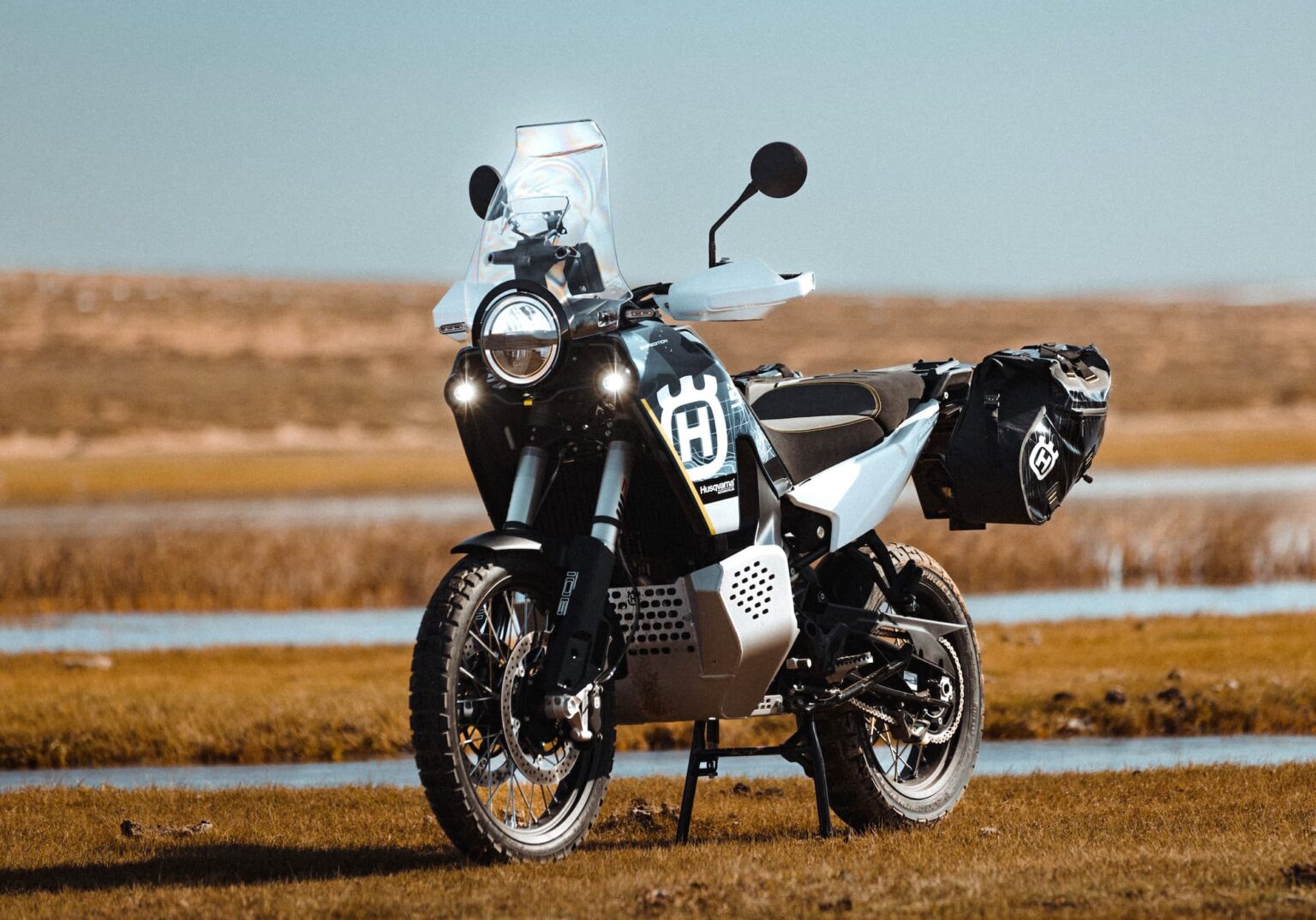 All the Middleweight Adventure Motorcycles [2023] - Motofomo