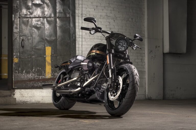 Harley-Davidson Breakout — A Complete Buyer's Guide