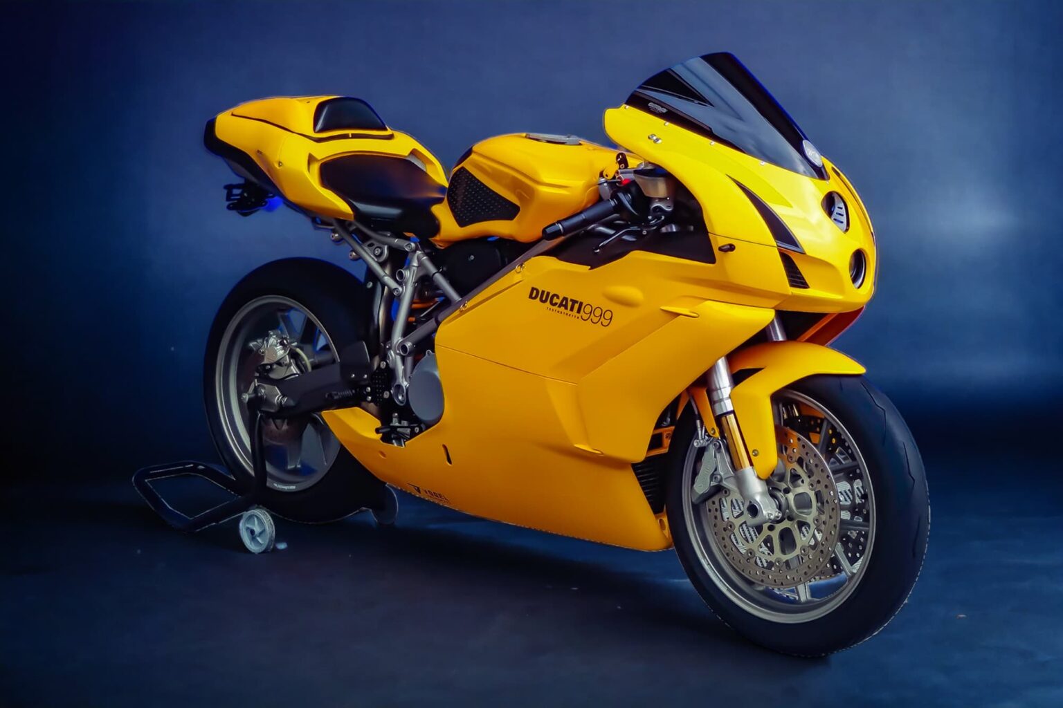 An Epic Ode to Yellow Motorcycles (LOTS of pics)