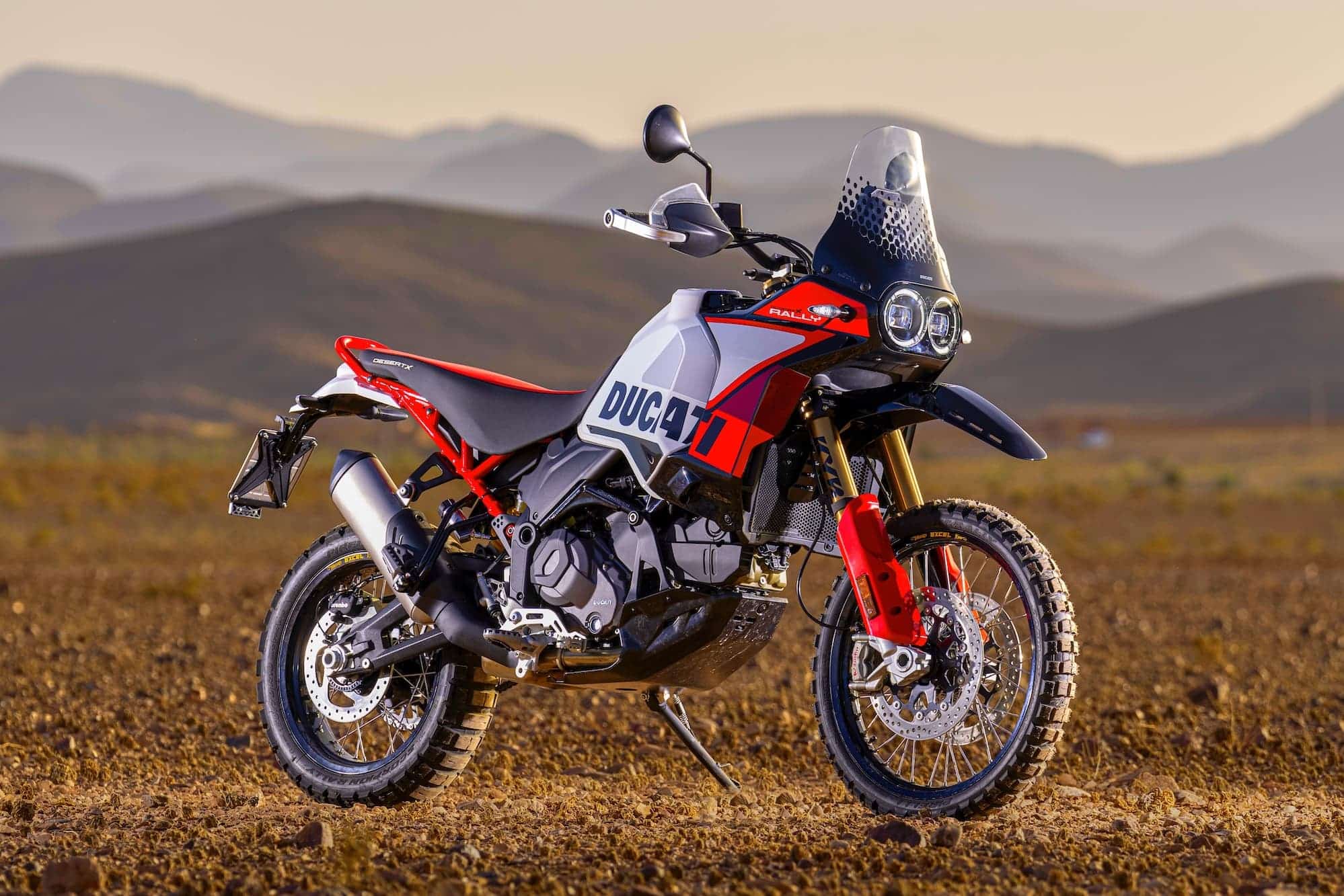 All the Middleweight Adventure Motorcycles [2023] - Motofomo