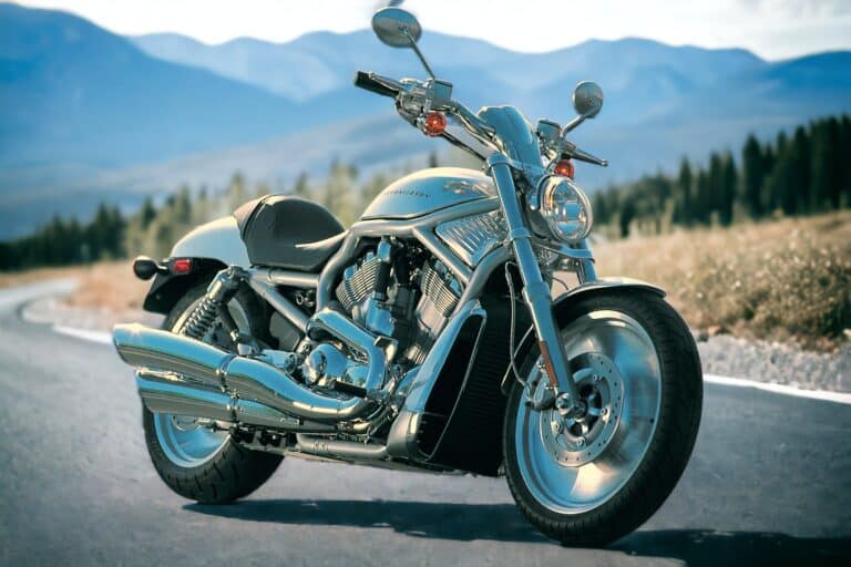 The Harley-Davidson V-Rod: Built like a Steakhouse